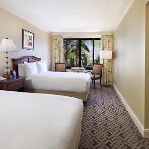 Resort Hilton Orlando Lake Buena Vista - Disney Springs™ Area Lake ...